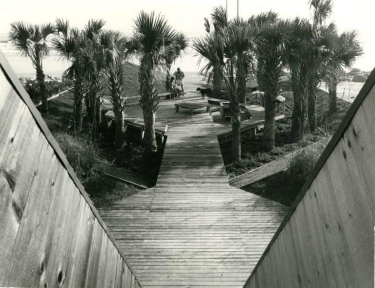 William Morgan - ContemporaryArchitecture.com